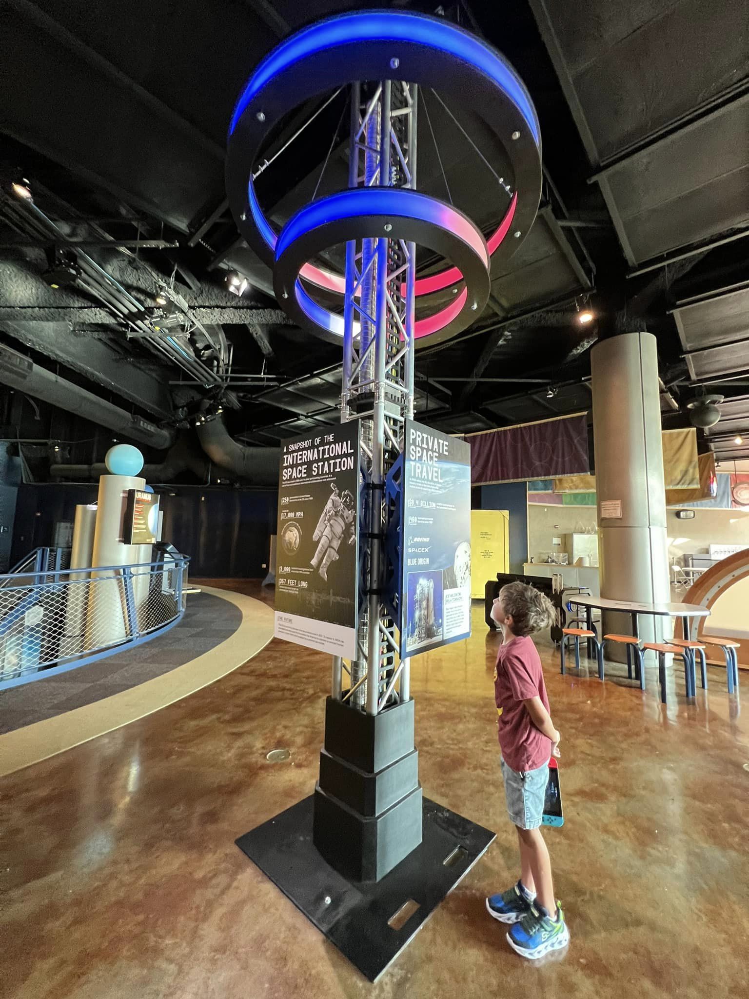 Fusiform Props & Exhibits – DREAM || DESIGN || DELIVER